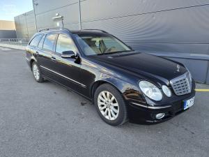 Черный Мерседес E 200 2008 в Каунас, объемом двигателя 2.20 л и пробегом 314 тыс. км за 4499 €, фото  на AUTOMOTO.COM.LV