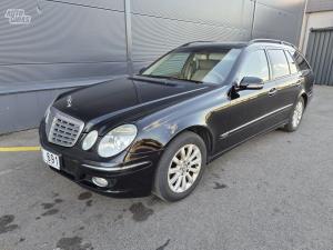 Черный Мерседес E 200 2008 в Каунас, объемом двигателя 2.20 л и пробегом 314 тыс. км за 4499 €, фото 6 на AUTOMOTO.COM.LV