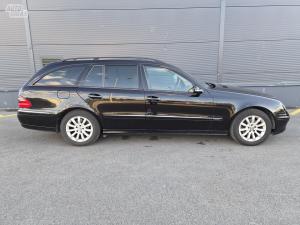 Черный Мерседес E 200 2008 в Каунас, объемом двигателя 2.20 л и пробегом 314 тыс. км за 4499 €, фото 9 на AUTOMOTO.COM.LV