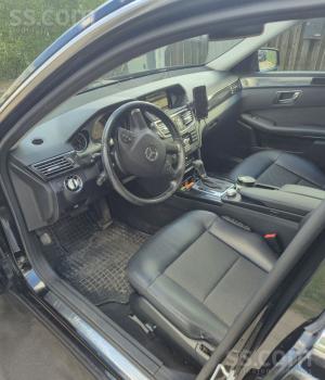 Melns Mercedes-Benz e-200 2009 Jēkabpils, ar dzinēja tilpumu 2.20 L un nobraukumu 334 tūkst. km par 6200 €, foto 6 vietnē AUTOMOTO.COM.LV