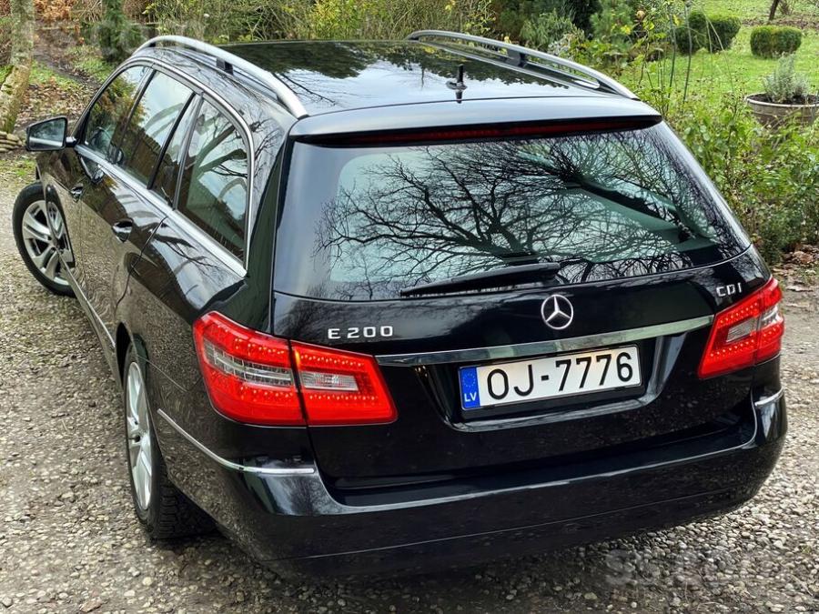 Melns Mercedes-Benz e-200 2010 Rīga, ar dzinēja tilpumu 2.20 L un nobraukumu 292 tūkst. km par 7500 €, foto 8 vietnē AUTOMOTO.COM.LV