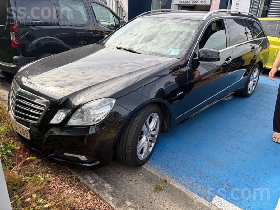 Melns Mercedes-Benz e-200 2010 Talsi, ar dzinēja tilpumu 2.10 L un nobraukumu 351 tūkst. km par 5995 €, foto 20 vietnē AUTOMOTO.COM.LV