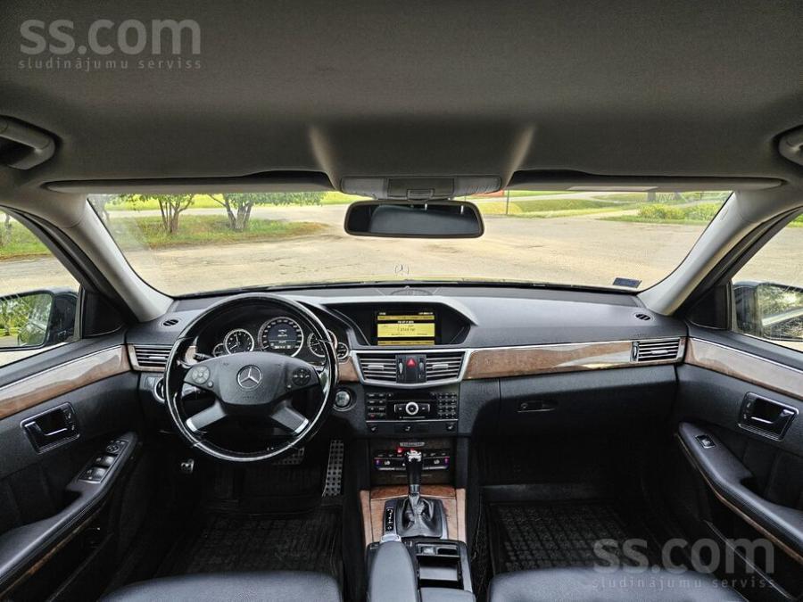 Melns Mercedes-Benz e-200 2011 Balvi, ar dzinēja tilpumu 2.20 L un nobraukumu 292 tūkst. km par 3100 €, foto 7 vietnē AUTOMOTO.COM.LV