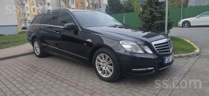 Черный Мерседес E 200 2011 в Рига, объемом двигателя 2.00 л и пробегом 463 тыс. км за 5000 €, фото 3 на AUTOMOTO.COM.LV
