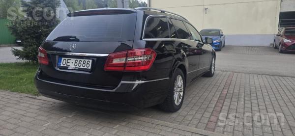 Черный Мерседес E 200 2011 в Рига, объемом двигателя 2.00 л и пробегом 463 тыс. км за 5000 €, фото 6 на AUTOMOTO.COM.LV
