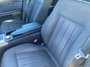 Melns Mercedes-Benz e-200 2011 Rīga, ar dzinēja tilpumu 2.10 L un nobraukumu 244 tūkst. km par 6850 €, foto 14 vietnē AUTOMOTO.COM.LV