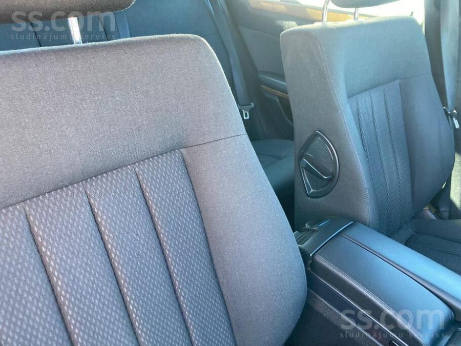 Melns Mercedes-Benz e-200 2011 Rīga, ar dzinēja tilpumu 2.10 L un nobraukumu 244 tūkst. km par 6850 €, foto 15 vietnē AUTOMOTO.COM.LV
