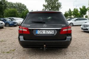 Melns Mercedes-Benz e-200 2011 Liepāja, ar dzinēja tilpumu 2.20 L un nobraukumu 229 tūkst. km par 7700 €, foto 7 vietnē AUTOMOTO.COM.LV
