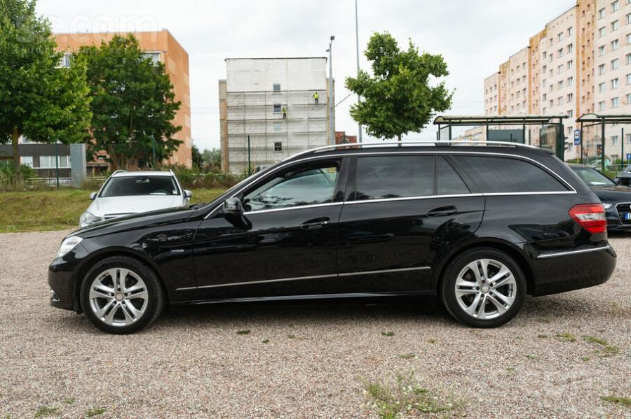 Melns Mercedes-Benz e-200 2011 Liepāja, ar dzinēja tilpumu 2.20 L un nobraukumu 229 tūkst. km par 7700 €, foto 9 vietnē AUTOMOTO.COM.LV