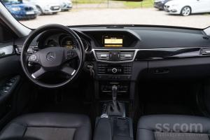 Melns Mercedes-Benz e-200 2011 Liepāja, ar dzinēja tilpumu 2.20 L un nobraukumu 229 tūkst. km par 7700 €, foto 17 vietnē AUTOMOTO.COM.LV