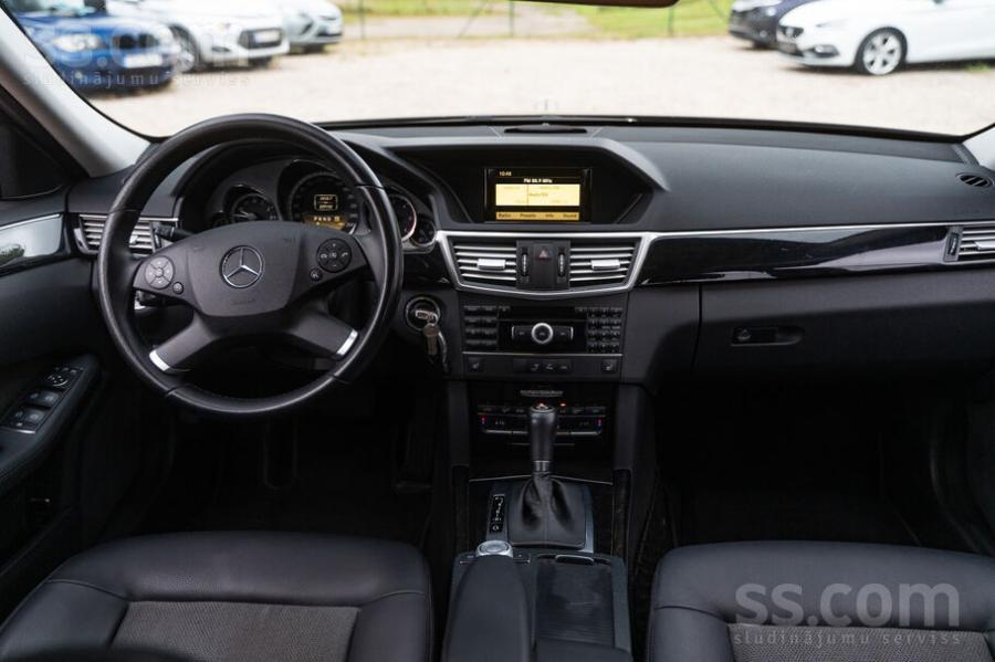 Melns Mercedes-Benz e-200 2011 Liepāja, ar dzinēja tilpumu 2.20 L un nobraukumu 229 tūkst. km par 7700 €, foto 17 vietnē AUTOMOTO.COM.LV