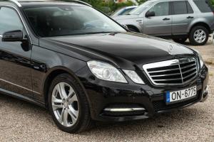 Черный Мерседес E 200 2011 в Лиепая, объемом двигателя 2.20 л и пробегом 229 тыс. км за 7700 €, фото 10 на AUTOMOTO.COM.LV