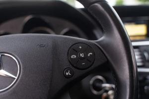 Черный Мерседес E 200 2011 в Лиепая, объемом двигателя 2.20 л и пробегом 229 тыс. км за 7700 €, фото 24 на AUTOMOTO.COM.LV