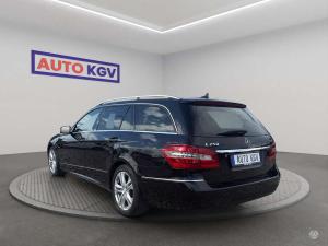 Melns Mercedes-Benz e-200 2011 Kauņa, ar dzinēja tilpumu 2.10 L un nobraukumu 245 tūkst. km par 6999 €, foto 4 vietnē AUTOMOTO.COM.LV