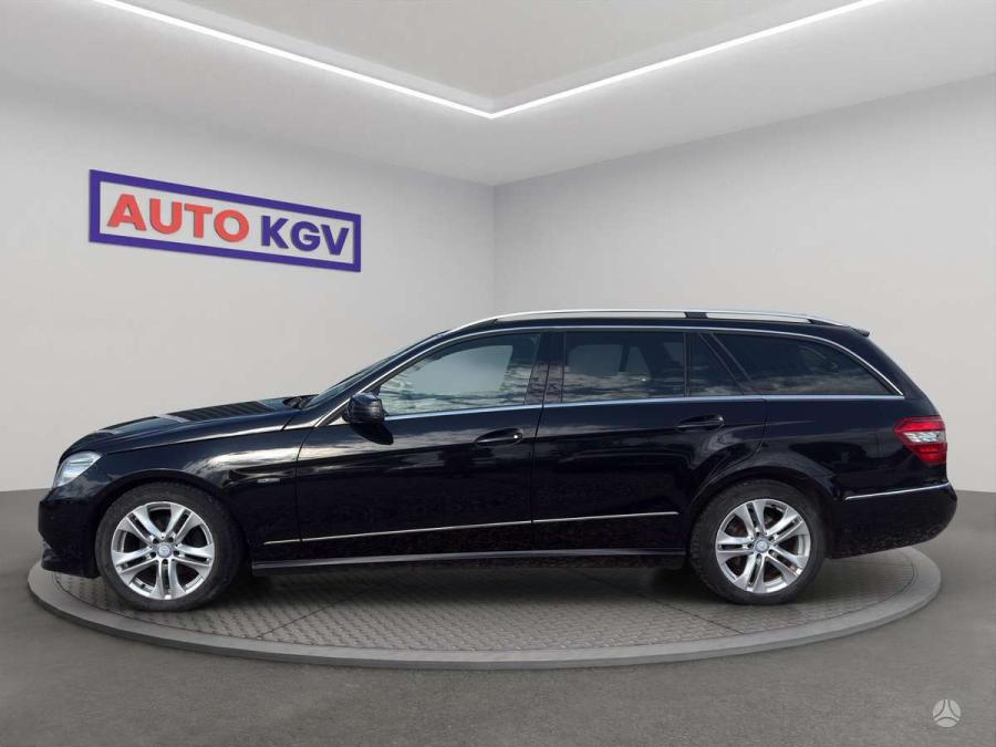 Black Mercedes-Benz e-200 2011 in Kaunas, with an engine capacity of 2.10 L and mileage of 245 thousand km for 6999 €, photo 3 on AUTOMOTO.COM.LV
