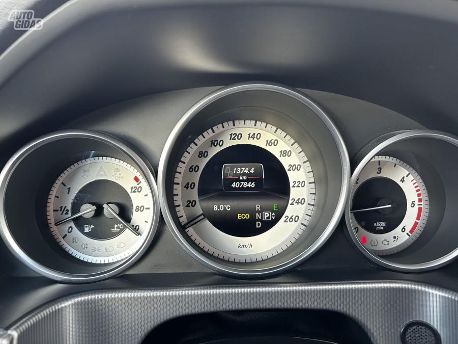 Melns Mercedes-Benz e-200 2013 Utena, ar dzinēja tilpumu 2.10 L un nobraukumu 408 tūkst. km par 7000 €, foto 13 vietnē AUTOMOTO.COM.LV