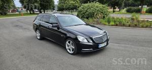 Черный Мерседес E 200 2013 в Огре, объемом двигателя 2.20 л и пробегом 375 тыс. км за 6100 €, фото 3 на AUTOMOTO.COM.LV
