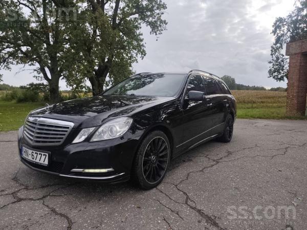 Melns Mercedes-Benz e-200 2013 Rīga, ar dzinēja tilpumu 2.20 L un nobraukumu 0 tūkst. km par 6900 €, foto 4 vietnē AUTOMOTO.COM.LV
