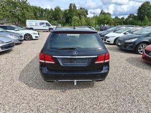 Черный Мерседес E 200 2014 в Вильнюс, объемом двигателя 2.14 л и пробегом 284 тыс. км за 7500 €, фото 7 на AUTOMOTO.COM.LV