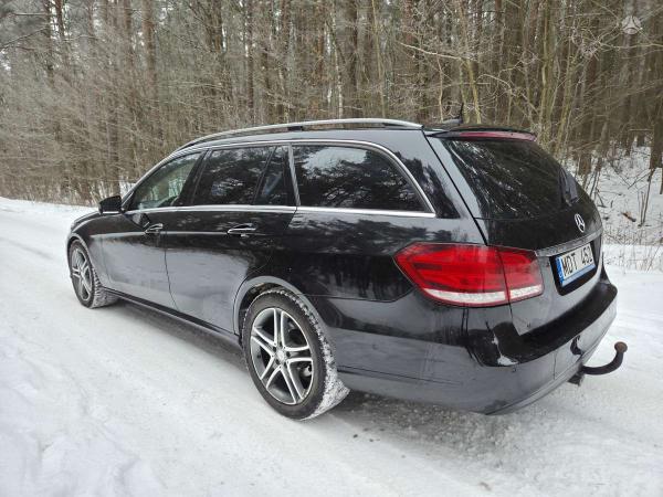 Black Mercedes-Benz e-200 2015 in Alytus, with an engine capacity of 2.10 L and mileage of 265 thousand km for 7299 €, photo 6 on AUTOMOTO.COM.LV