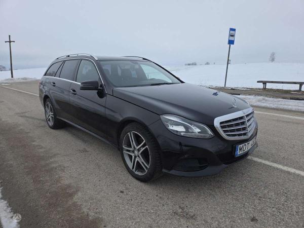 Black Mercedes-Benz e-200 2015 in Alytus, with an engine capacity of 2.10 L and mileage of 264 thousand km for 6999 €, photo 3 on AUTOMOTO.COM.LV