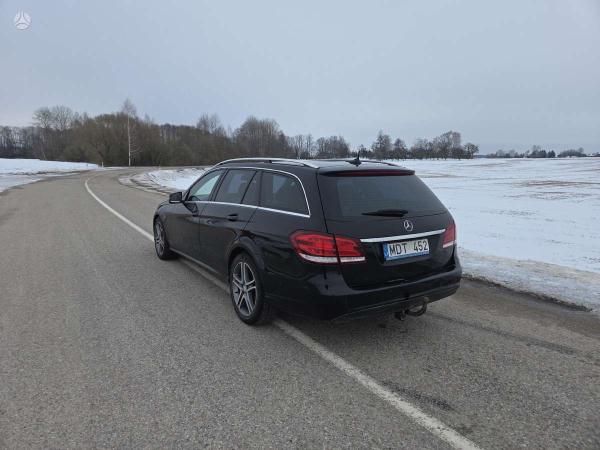 Black Mercedes-Benz e-200 2015 in Alytus, with an engine capacity of 2.10 L and mileage of 264 thousand km for 6999 €, photo 10 on AUTOMOTO.COM.LV