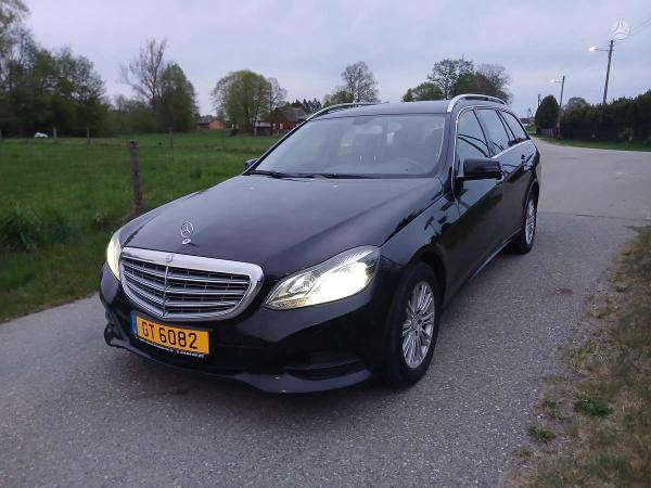 Black Mercedes-Benz e-200 2015 in Taurage, with an engine capacity of 2.14 L and mileage of 350 thousand km for 4800 €, photo 1 on AUTOMOTO.COM.LV