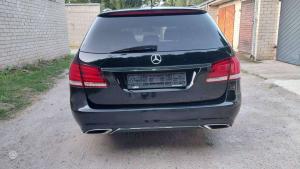 Melns Mercedes-Benz e-200 2015 Birštonas, ar dzinēja tilpumu 2.14 L un nobraukumu 315 tūkst. km par 6850 €, foto 7 vietnē AUTOMOTO.COM.LV