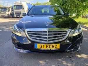 Black Mercedes-Benz e-200 2015 in Taurage, with an engine capacity of 2.14 L and mileage of 355 thousand km for 4800 €, photo  on AUTOMOTO.COM.LV