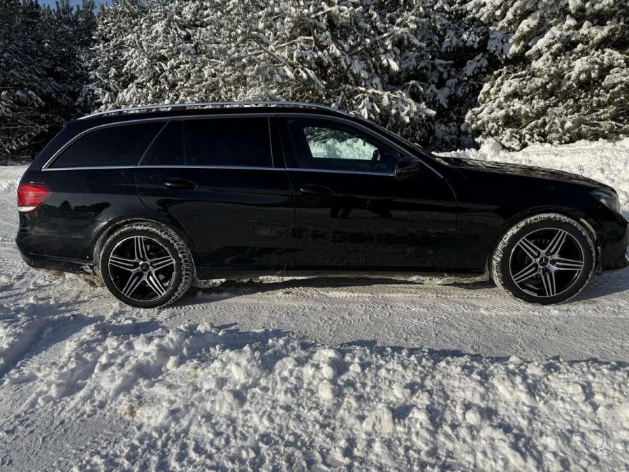 Black Mercedes-Benz e-200 2016 in Radviliskis, with an engine capacity of 2.20 L and mileage of 420 thousand km for 7800 €, photo 6 on AUTOMOTO.COM.LV