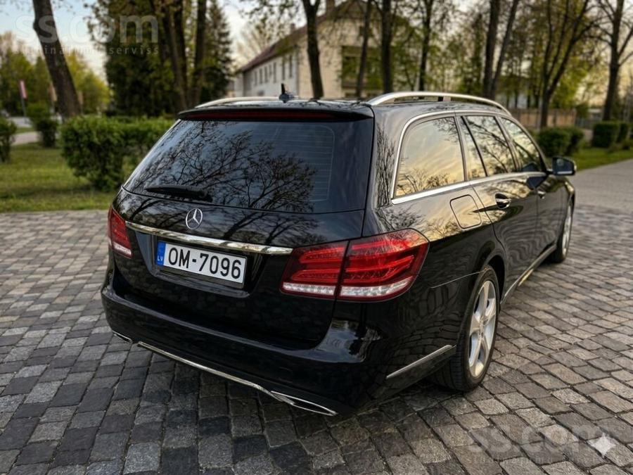 Черный Мерседес E 200 2016 в Елгава, объемом двигателя 2.20 л и пробегом 276 тыс. км за 7550 €, фото 5 на AUTOMOTO.COM.LV