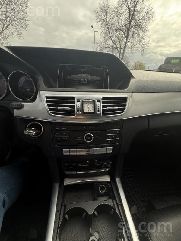 Melns Mercedes-Benz e-200 2016 Jelgava, ar dzinēja tilpumu 2.20 L un nobraukumu 276 tūkst. km par 7550 €, foto 8 vietnē AUTOMOTO.COM.LV