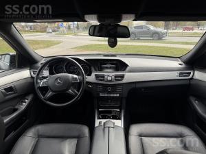 Черный Мерседес E 200 2016 в Елгава, объемом двигателя 2.20 л и пробегом 276 тыс. км за 7550 €, фото 10 на AUTOMOTO.COM.LV