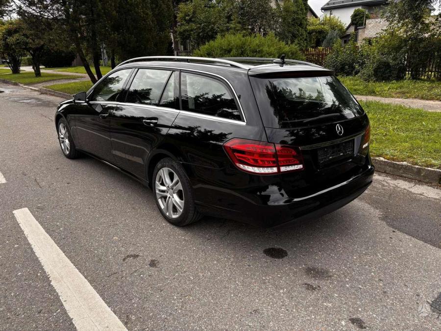 Черный Мерседес E 200 2016 в Каунас, объемом двигателя 2.14 л и пробегом 321 тыс. км за 7300 €, фото 9 на AUTOMOTO.COM.LV