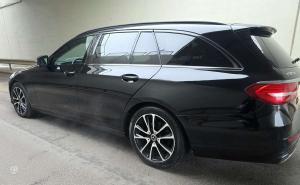 Black Mercedes-Benz e-200 2017 in Marijampole, with an engine capacity of 1.95 L and mileage of 385 thousand km for 8900 €, photo 4 on AUTOMOTO.COM.LV