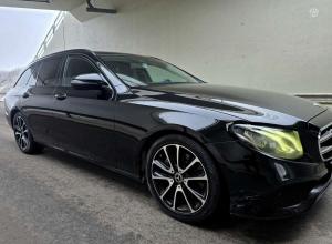 Black Mercedes-Benz e-200 2017 in Marijampole, with an engine capacity of 1.95 L and mileage of 385 thousand km for 8900 €, photo 7 on AUTOMOTO.COM.LV
