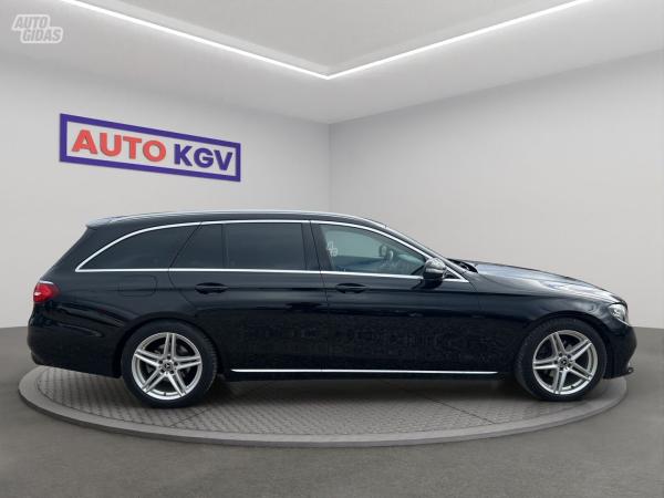 Black Mercedes-Benz e-200 2018 in Kaunas, with an engine capacity of 2.00 L and mileage of 380 thousand km for 14999 €, photo 6 on AUTOMOTO.COM.LV
