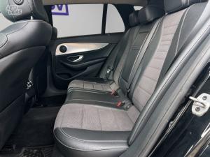 Melns Mercedes-Benz e-200 2018 Kauņa, ar dzinēja tilpumu 2.00 L un nobraukumu 380 tūkst. km par 14999 €, foto 12 vietnē AUTOMOTO.COM.LV