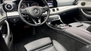 Черный Мерседес E 200 2018 в Укмерге, объемом двигателя 1.95 л и пробегом 325 тыс. км за 11500 €, фото 20 на AUTOMOTO.COM.LV