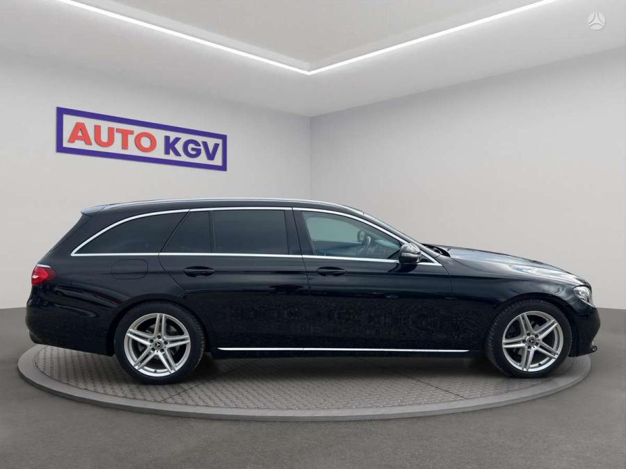 Черный Мерседес E 200 2018 в Каунас, объемом двигателя 2.00 л и пробегом 380 тыс. км за 14999 €, фото 7 на AUTOMOTO.COM.LV