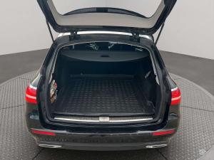 Black Mercedes-Benz e-200 2018 in Kaunas, with an engine capacity of 2.00 L and mileage of 380 thousand km for 14999 €, photo 11 on AUTOMOTO.COM.LV
