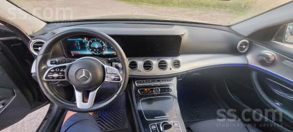 Black Mercedes-Benz e-200 2019 in Riga, with an engine capacity of 2.00 L and mileage of 400 thousand km for 7500 €, photo 8 on AUTOMOTO.COM.LV