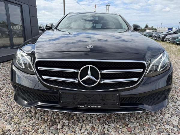 Black Mercedes-Benz e-200 2019 in Vilnius, with an engine capacity of 1.60 L and mileage of 167 thousand km for 19965 €, photo 8 on AUTOMOTO.COM.LV