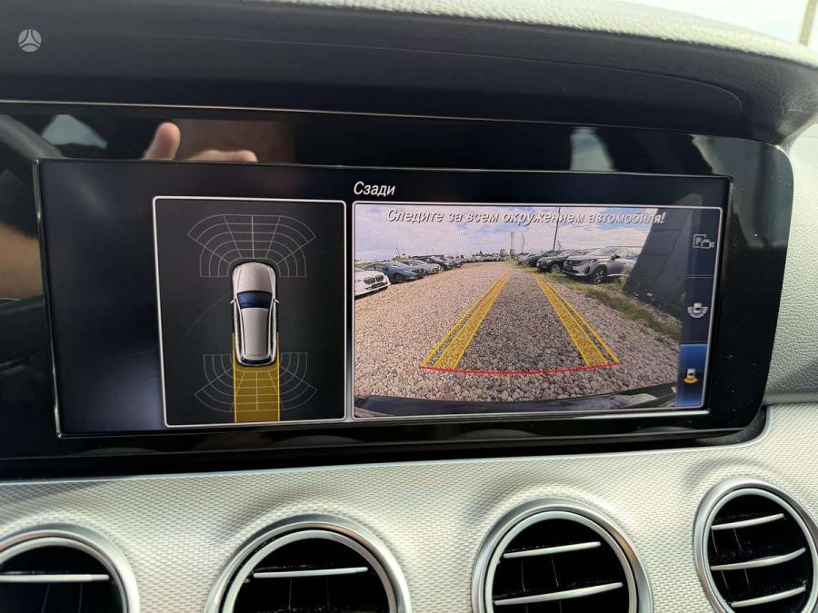 Черный Мерседес E 200 2019 в Вильнюс, объемом двигателя 1.60 л и пробегом 167 тыс. км за 19965 €, фото 19 на AUTOMOTO.COM.LV