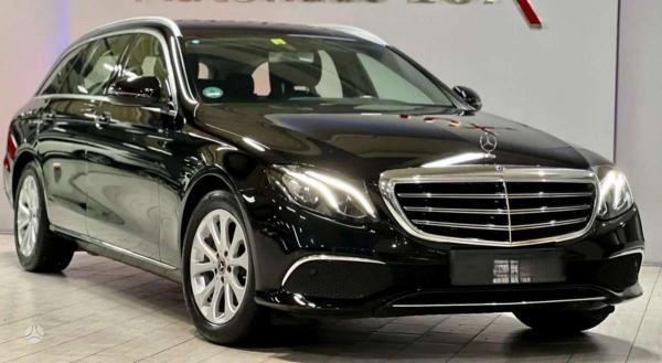 Melns Mercedes-Benz e-200 2019 Biržai, ar dzinēja tilpumu 1.60 L un nobraukumu 199 tūkst. km par 19500 €, foto 1 vietnē AUTOMOTO.COM.LV