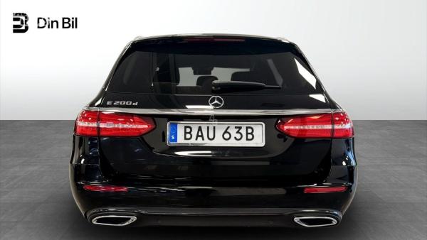 Melns Mercedes-Benz e-200 2020 Kauņa, ar dzinēja tilpumu 0.00 L un nobraukumu 96 tūkst. km par 28815 €, foto 5 vietnē AUTOMOTO.COM.LV