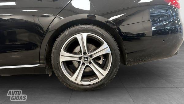 Melns Mercedes-Benz e-200 2020 Kauņa, ar dzinēja tilpumu 0.00 L un nobraukumu 96 tūkst. km par 28815 €, foto 6 vietnē AUTOMOTO.COM.LV