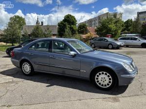 Синий Мерседес E 200 2004 в Ионишкис, объемом двигателя 2.10 л и пробегом 430 тыс. км за 2200 €, фото 4 на AUTOMOTO.COM.LV