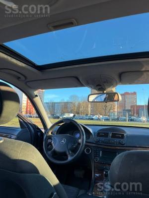 Blue Mercedes-Benz e-200 2004 in Riga, with an engine capacity of 1.80 L and mileage of 394 thousand km for 1100 €, photo 14 on AUTOMOTO.COM.LV