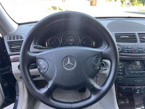 Zils Mercedes-Benz e-200 2004 Utena, ar dzinēja tilpumu 2.15 L un nobraukumu 270 tūkst. km par 2500 €, foto 21 vietnē AUTOMOTO.COM.LV